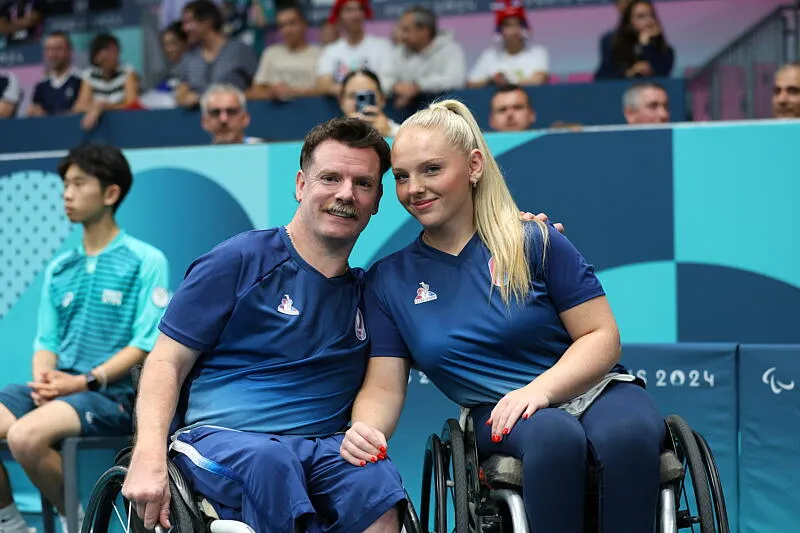 Les Bronzés font du Ping | Equipe de France Olympique et Paralympique